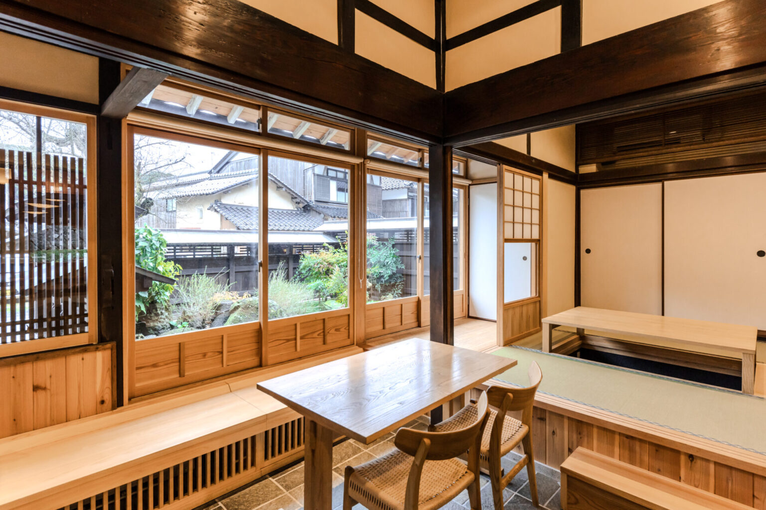 FUNAYA KAJIYA 神慈や | 伊根町観光協会